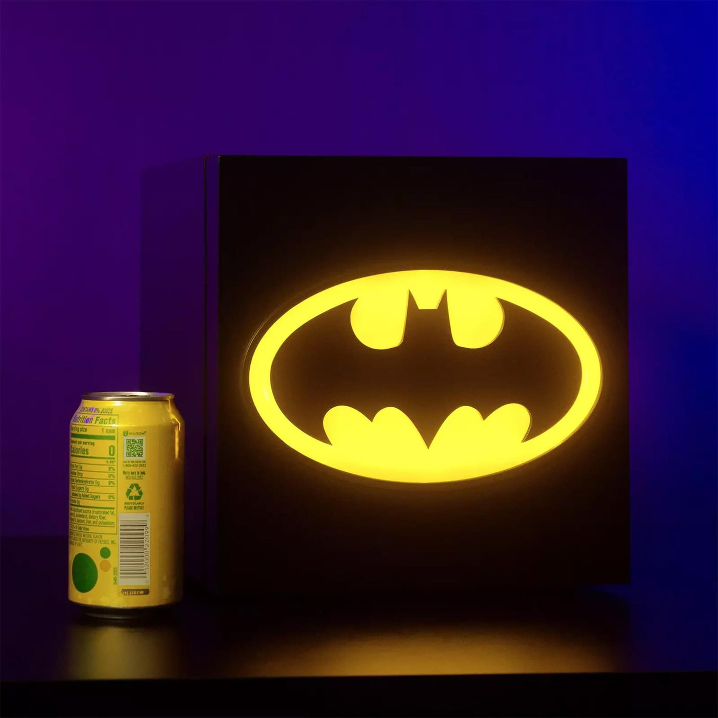 DC Comics Batman Logo 6.7L Thermoelectric Cooler | Holds 9 Soda Cans ...