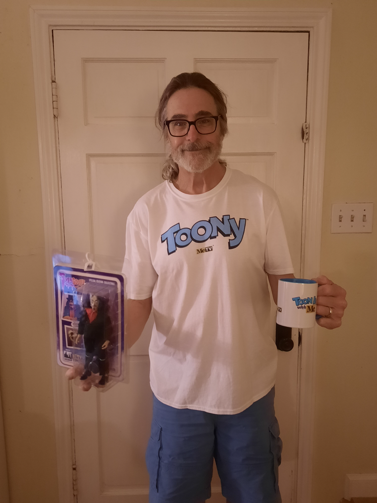 Toony the Tuna® Ceramic Mug — MeTV Mall