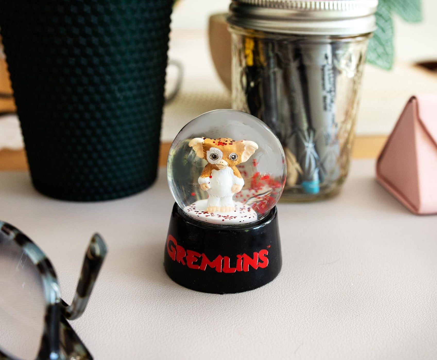 Gremlins Gizmo 3-Inch Mini Snow Globe | Free Shipping — MeTV Mall