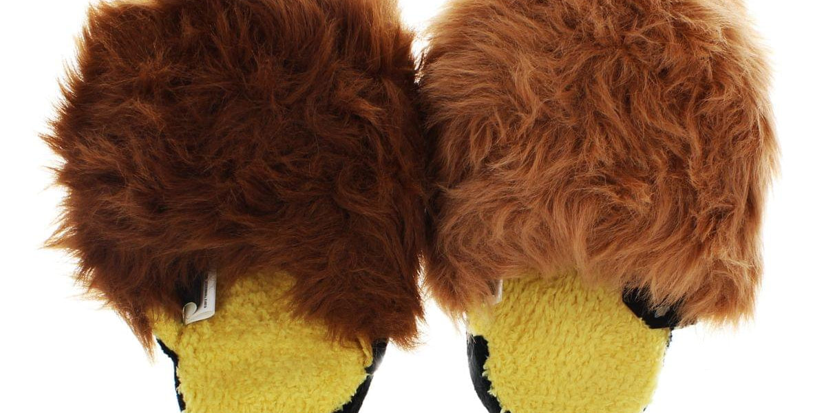 Star Trek Tribble Slippers With Sound | Free Shipping — MeTV Mall