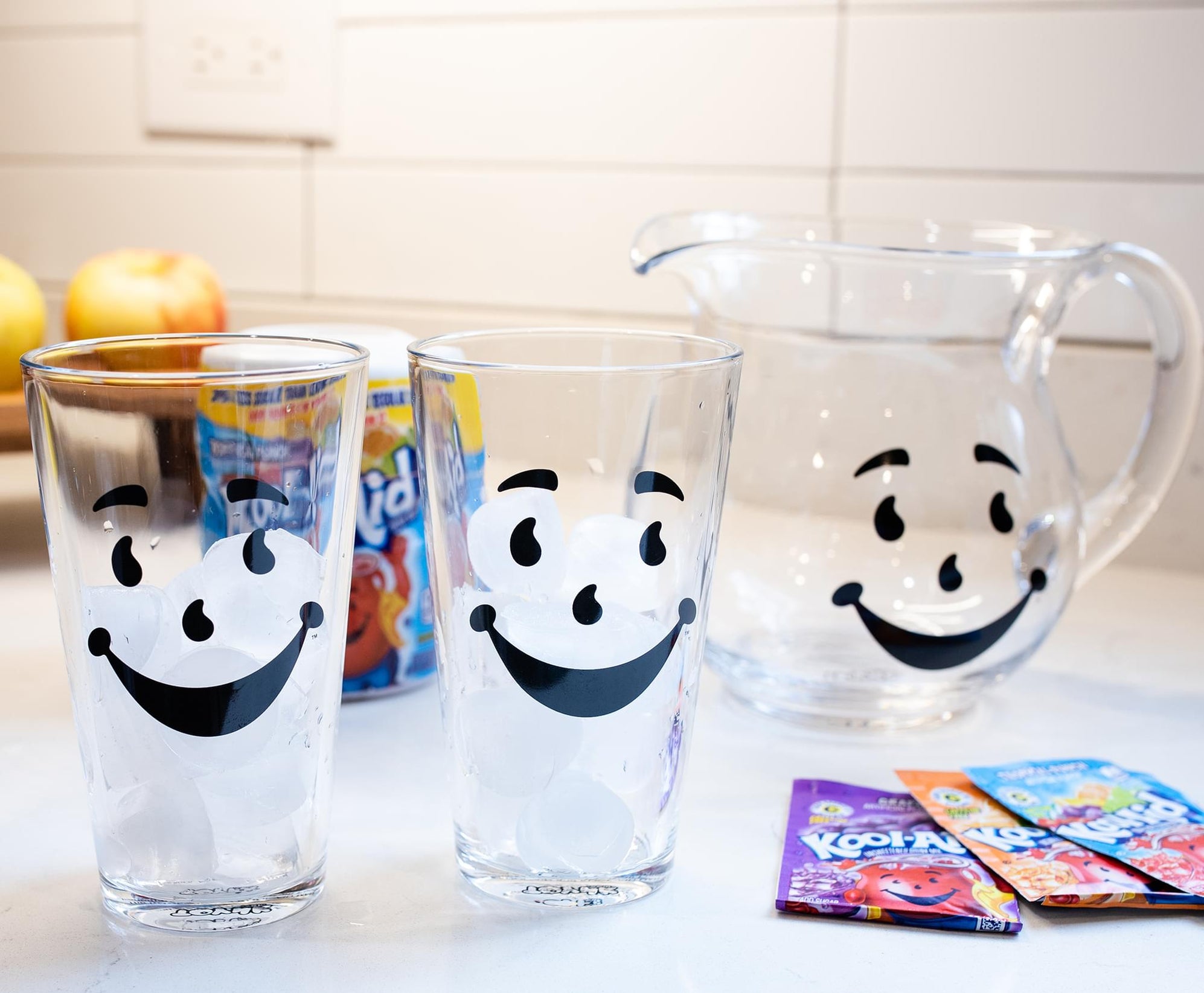 Kool-Aid Man 64oz Glass Pitcher and 2 Pint Glasses | Free Shipping ...